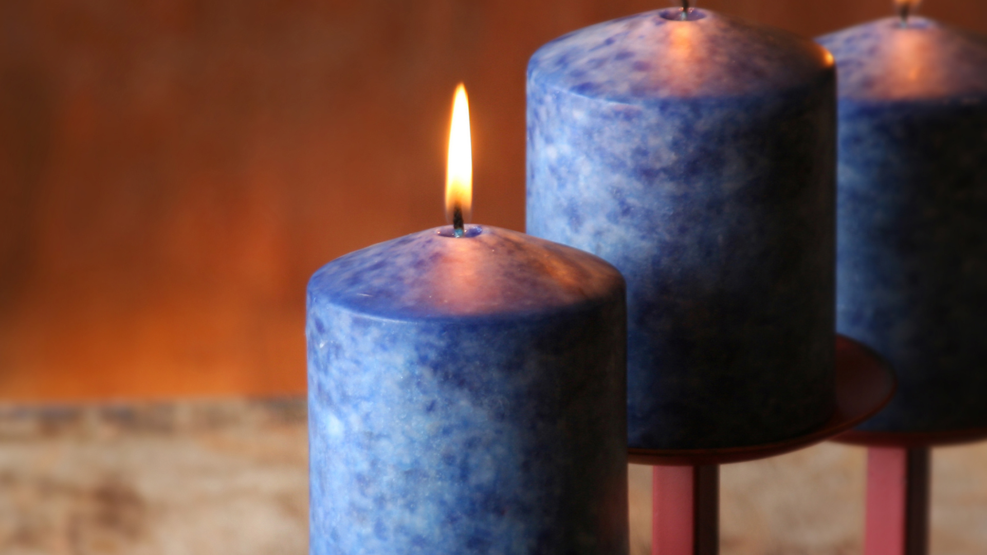 Todo lo que necesitas saber sobre velas azules para hacer rituales ...